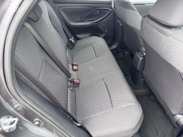 Grey Toyota Yaris 2023 in Avizieniai, with an engine capacity of 1.50 L and mileage of 36 thousand km for 17500 €, photo 5 on AUTOMOTO.COM.LV