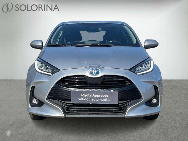 Grey Toyota Yaris 2023 in Klaipeda, with an engine capacity of 1.49 L and mileage of 73 thousand km for 18600 €, photo 5 on AUTOMOTO.COM.LV