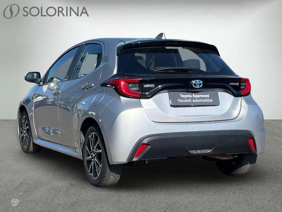 Grey Toyota Yaris 2023 in Klaipeda, with an engine capacity of 1.49 L and mileage of 73 thousand km for 18600 €, photo 18 on AUTOMOTO.COM.LV