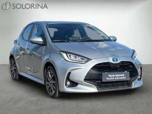 Grey Toyota Yaris 2023 in Klaipeda, with an engine capacity of 1.49 L and mileage of 73 thousand km for 18600 €, photo 19 on AUTOMOTO.COM.LV