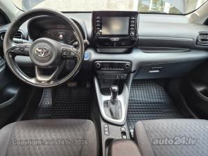 Grey Toyota Yaris 2023 in Tallinn, with an engine capacity of 1.50 L and mileage of 0 thousand km for 13990 €, photo 12 on AUTOMOTO.COM.LV