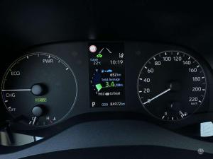 Grey Toyota Yaris 2023 in Vilnius, with an engine capacity of 1.50 L and mileage of 85 thousand km for 15950 €, photo 9 on AUTOMOTO.COM.LV