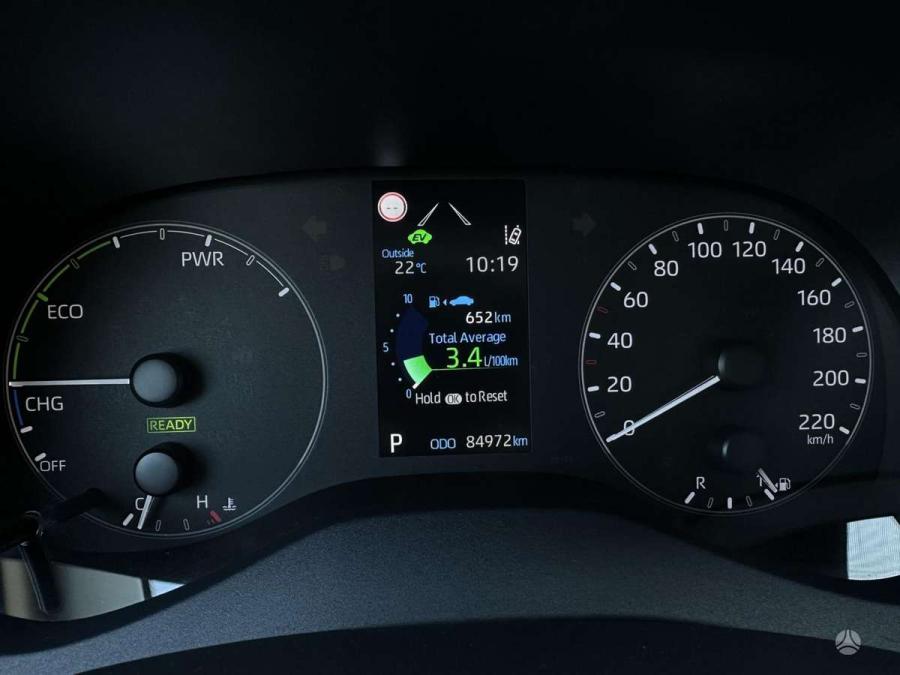 Grey Toyota Yaris 2023 in Vilnius, with an engine capacity of 1.50 L and mileage of 85 thousand km for 15950 €, photo 9 on AUTOMOTO.COM.LV