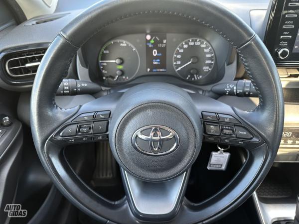 Pelēks Toyota Yaris 2023 Avižieniai, ar dzinēja tilpumu 1.50 L un nobraukumu 108 tūkst. km par 14500 €, foto 9 vietnē AUTOMOTO.COM.LV