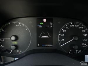 Серый Тойота Ярис 2023 в Авиженяй, объемом двигателя 1.50 л и пробегом 108 тыс. км за 14500 €, фото 10 на AUTOMOTO.COM.LV