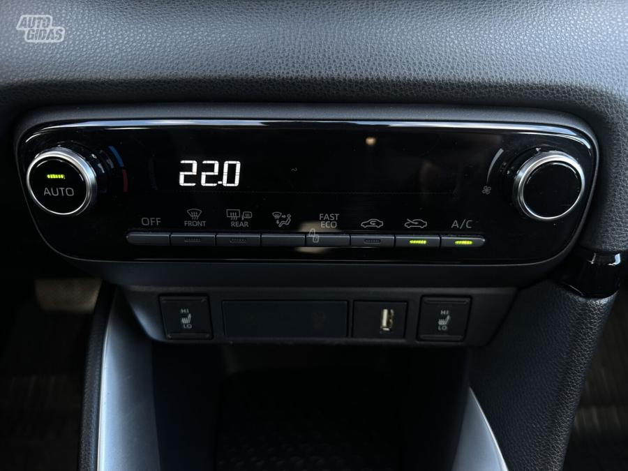 Серый Тойота Ярис 2023 в Авиженяй, объемом двигателя 1.50 л и пробегом 108 тыс. км за 14500 €, фото 21 на AUTOMOTO.COM.LV