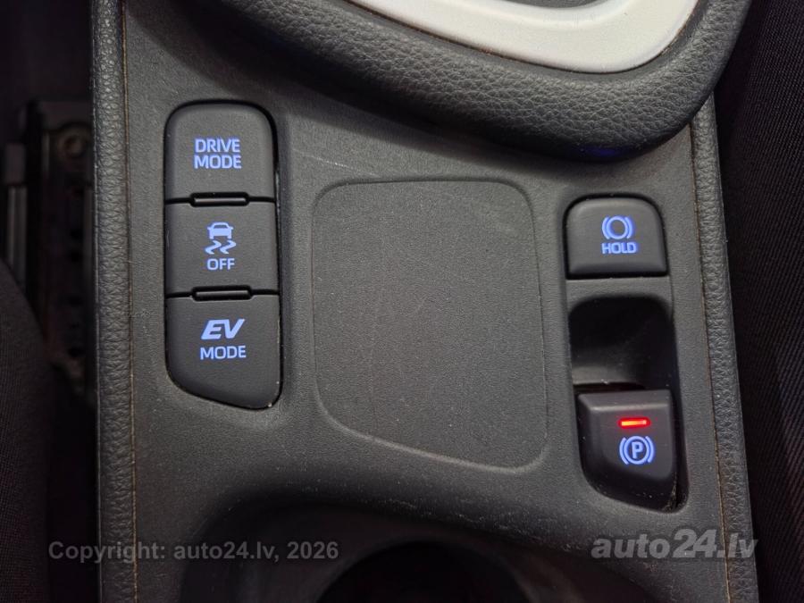 Pelēks Toyota Yaris 2023 Hāpsalu, ar dzinēja tilpumu 1.50 L un nobraukumu 156 tūkst. km par 13900 €, foto 18 vietnē AUTOMOTO.COM.LV