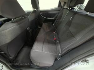 Pelēks Toyota Yaris 2023 Hāpsalu, ar dzinēja tilpumu 1.50 L un nobraukumu 156 tūkst. km par 13900 €, foto 27 vietnē AUTOMOTO.COM.LV