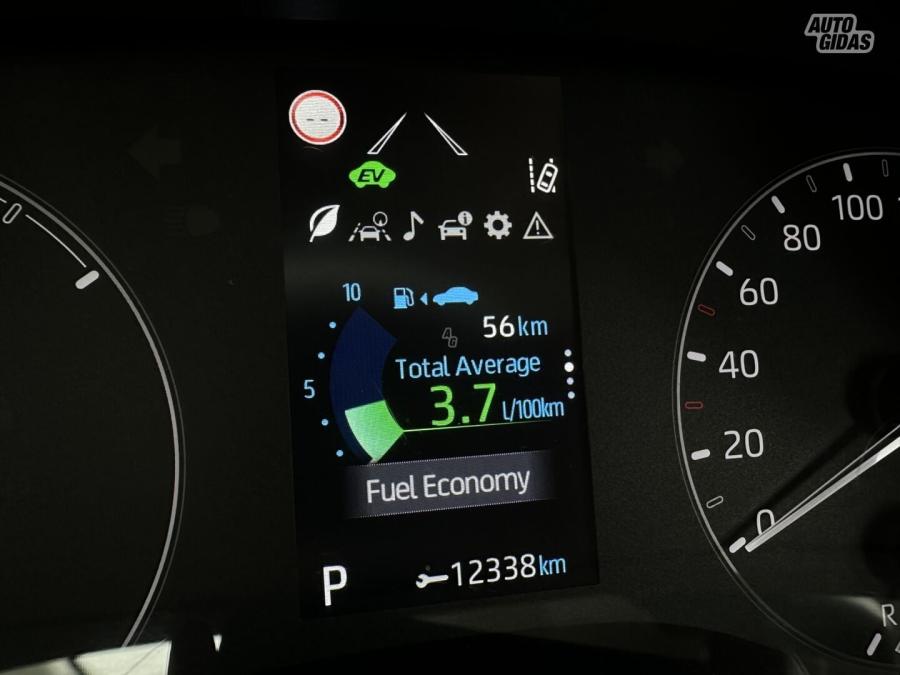 Серый Тойота Ярис 2023 в Авиженяй, объемом двигателя 1.50 л и пробегом 90 тыс. км за 14950 €, фото 10 на AUTOMOTO.COM.LV