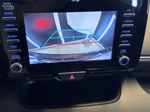 Серый Тойота Ярис 2023 в Авиженяй, объемом двигателя 1.50 л и пробегом 90 тыс. км за 14950 €, фото 19 на AUTOMOTO.COM.LV
