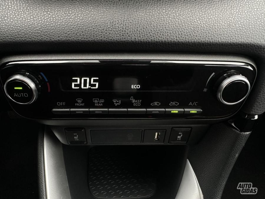 Серый Тойота Ярис 2023 в Авиженяй, объемом двигателя 1.50 л и пробегом 90 тыс. км за 14950 €, фото 20 на AUTOMOTO.COM.LV