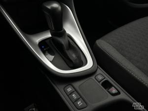 Серый Тойота Ярис 2023 в Авиженяй, объемом двигателя 1.50 л и пробегом 90 тыс. км за 14950 €, фото 22 на AUTOMOTO.COM.LV