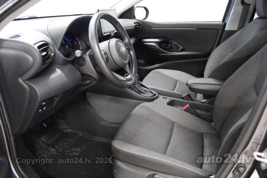 Pelēks Toyota Yaris 2024 Viljandi, ar dzinēja tilpumu 1.50 L un nobraukumu 24 tūkst. km par 21490 €, foto 11 vietnē AUTOMOTO.COM.LV