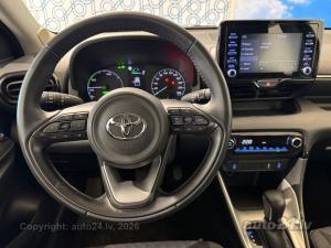 Grey Toyota Yaris 2024 in Tallinn, with an engine capacity of 1.50 L and mileage of 27 thousand km for 19900 €, photo 18 on AUTOMOTO.COM.LV