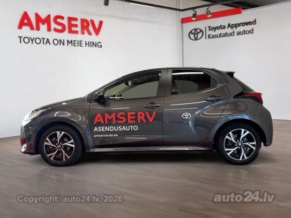 Тойота Ярис 2024 в Тарту на AUTOMOTO.COM.LV Серый Тойота Ярис 2024 в Тарту, объемом двигателя 1.50 л и пробегом 35 тыс. км за 21290 €, фото 4 на AUTOMOTO.COM.LV