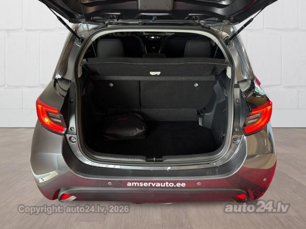 Тойота Ярис 2024 в Тарту на AUTOMOTO.COM.LV Серый Тойота Ярис 2024 в Тарту, объемом двигателя 1.50 л и пробегом 35 тыс. км за 21290 €, фото 11 на AUTOMOTO.COM.LV