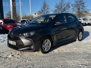 Pelēks Toyota Yaris 2025 Liepāja, ar dzinēja tilpumu 1.50 L un nobraukumu 21 tūkst. km par 20800 €, foto  vietnē AUTOMOTO.COM.LV