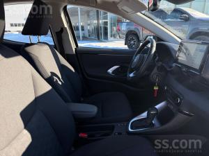 Pelēks Toyota Yaris 2025 Liepāja, ar dzinēja tilpumu 1.50 L un nobraukumu 21 tūkst. km par 20800 €, foto 11 vietnē AUTOMOTO.COM.LV