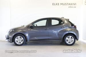 Pelēks Toyota Yaris 2025 Tallina, ar dzinēja tilpumu 1.49 L un nobraukumu 27 tūkst. km par 21400 €, foto 4 vietnē AUTOMOTO.COM.LV