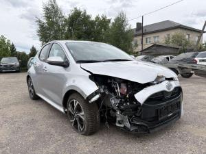 Pelēks Toyota Yaris 2025 Radviliškis, ar dzinēja tilpumu 1.49 L un nobraukumu 4 tūkst. km par 13249 €, foto 3 vietnē AUTOMOTO.COM.LV