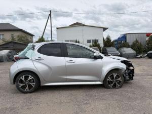Pelēks Toyota Yaris 2025 Radviliškis, ar dzinēja tilpumu 1.49 L un nobraukumu 4 tūkst. km par 13249 €, foto 9 vietnē AUTOMOTO.COM.LV