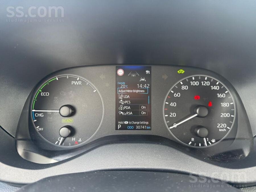 Pelēks Toyota Yaris 2025 Rīga, ar dzinēja tilpumu 1.50 L un nobraukumu 31 tūkst. km par 19700 €, foto 14 vietnē AUTOMOTO.COM.LV