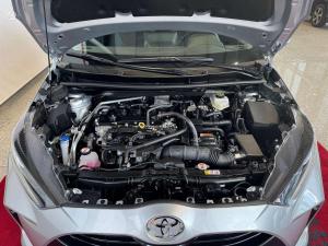 Pelēks Toyota Yaris 2025 Šauļi, ar dzinēja tilpumu 1.50 L un nobraukumu 9 tūkst. km par 21900 €, foto 47 vietnē AUTOMOTO.COM.LV