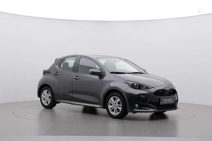 Pelēks Toyota Yaris 2025 Viļņa, ar dzinēja tilpumu 1.49 L un nobraukumu 34 tūkst. km par 21900 €, foto 20 vietnē AUTOMOTO.COM.LV