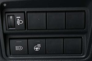 Pelēks Toyota Yaris 2025 Viļņa, ar dzinēja tilpumu 1.49 L un nobraukumu 34 tūkst. km par 21900 €, foto 24 vietnē AUTOMOTO.COM.LV