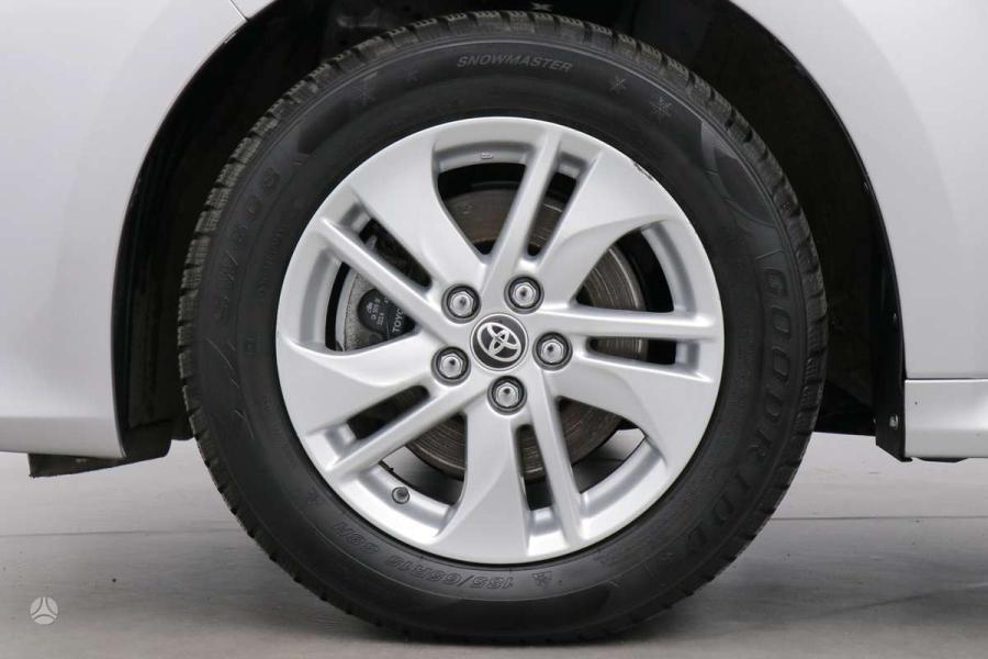 Pelēks Toyota Yaris 2025 Viļņa, ar dzinēja tilpumu 1.49 L un nobraukumu 32 tūkst. km par 19990 €, foto 17 vietnē AUTOMOTO.COM.LV
