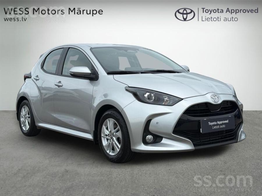 Pelēks Toyota Yaris 2025 Rīga, ar dzinēja tilpumu 1.50 L un nobraukumu 6 tūkst. km par 21990 €, foto 19 vietnē AUTOMOTO.COM.LV