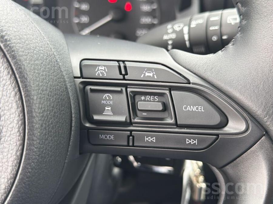 Pelēks Toyota Yaris 2025 Rīga, ar dzinēja tilpumu 1.50 L un nobraukumu 6 tūkst. km par 21990 €, foto 23 vietnē AUTOMOTO.COM.LV
