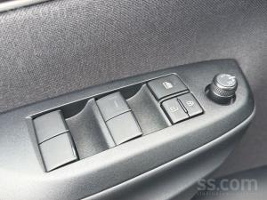 Pelēks Toyota Yaris 2025 Rīga, ar dzinēja tilpumu 1.50 L un nobraukumu 6 tūkst. km par 21990 €, foto 26 vietnē AUTOMOTO.COM.LV