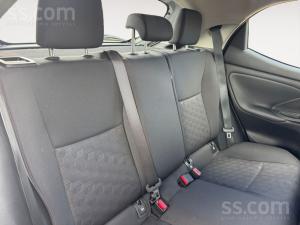 Pelēks Toyota Yaris 2025 Rīga, ar dzinēja tilpumu 1.50 L un nobraukumu 30 tūkst. km par 19700 €, foto 8 vietnē AUTOMOTO.COM.LV