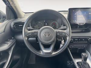 Pelēks Toyota Yaris 2025 Rīga, ar dzinēja tilpumu 1.50 L un nobraukumu 30 tūkst. km par 19700 €, foto 10 vietnē AUTOMOTO.COM.LV