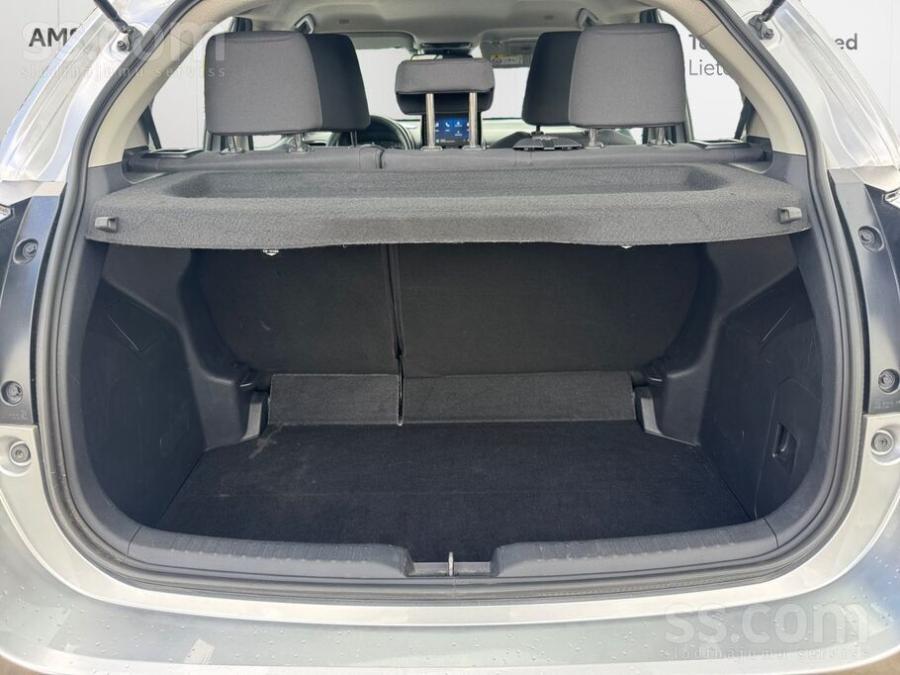 Pelēks Toyota Yaris 2025 Rīga, ar dzinēja tilpumu 1.50 L un nobraukumu 30 tūkst. km par 19700 €, foto 11 vietnē AUTOMOTO.COM.LV