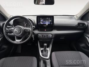 Pelēks Toyota Yaris 2025 Rīga, ar dzinēja tilpumu 1.50 L un nobraukumu 36 tūkst. km par 19500 €, foto 9 vietnē AUTOMOTO.COM.LV