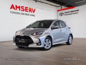 Grey Toyota Yaris 2025 in Tallinn, with an engine capacity of 1.50 L and mileage of 31 thousand km for 21490 €, photo  on AUTOMOTO.COM.LV