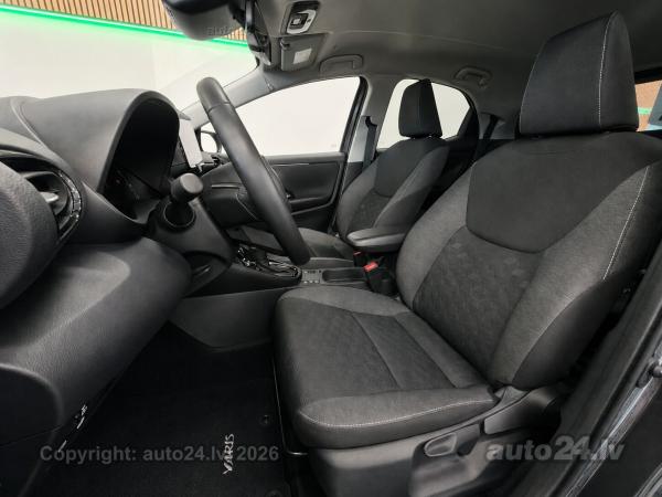 Toyota Yaris 2025 Tallina vietnē Pelēks Toyota Yaris 2025 Tallina, ar dzinēja tilpumu 1.49 L un nobraukumu 24 tūkst. km par 22990 €, foto 8 vietnē AUTOMOTO.COM.LV