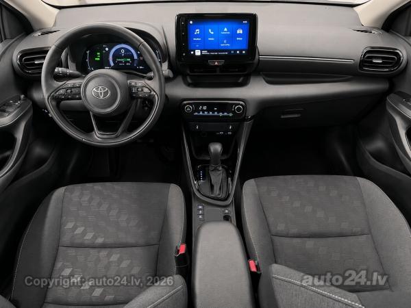 Toyota Yaris 2025 Tallina vietnē Pelēks Toyota Yaris 2025 Tallina, ar dzinēja tilpumu 1.49 L un nobraukumu 24 tūkst. km par 22990 €, foto 9 vietnē AUTOMOTO.COM.LV