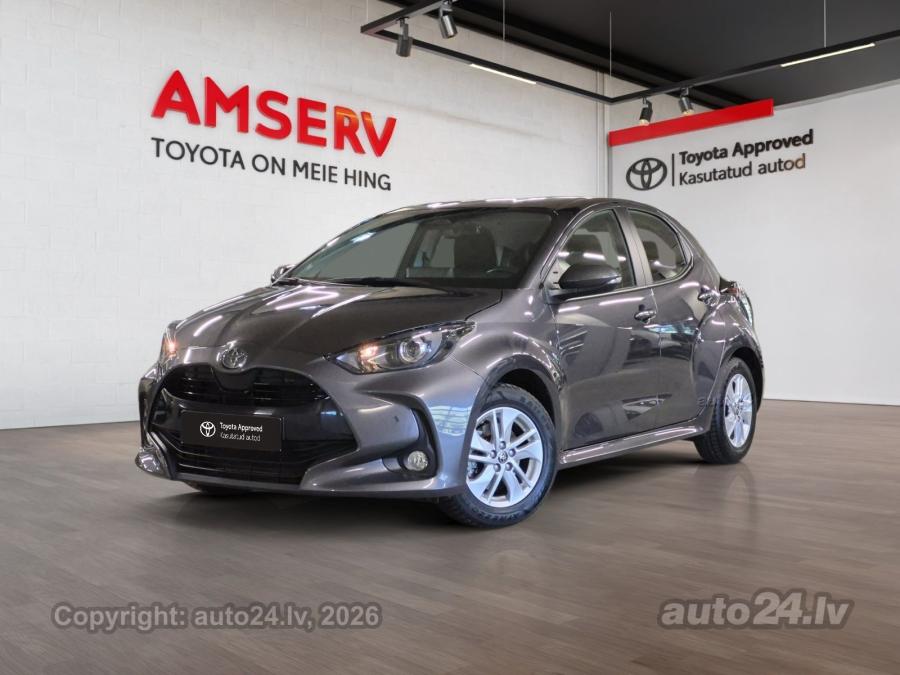 Pelēks Toyota Yaris 2025 Tallina, ar dzinēja tilpumu 1.50 L un nobraukumu 30 tūkst. km par 21390 €, foto 1 vietnē AUTOMOTO.COM.LV