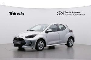 Grey Toyota Yaris 2025 in Vilnius, with an engine capacity of 1.49 L and mileage of 35 thousand km for 19900 €, photo 1 on AUTOMOTO.COM.LV