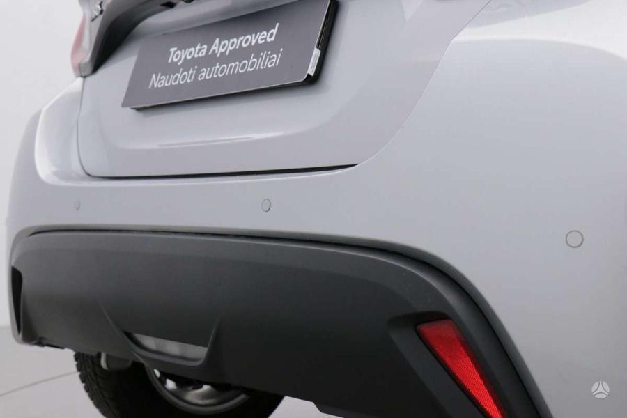 Серый Тойота Ярис 2025 в Вильнюс, объемом двигателя 1.49 л и пробегом 35 тыс. км за 19900 €, фото 22 на AUTOMOTO.COM.LV