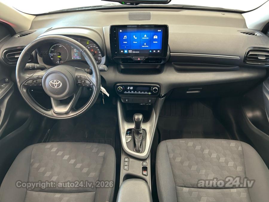 Серый Тойота Ярис 2025 в Пярну, объемом двигателя 1.50 л и пробегом 32 тыс. км за 21390 €, фото 9 на AUTOMOTO.COM.LV