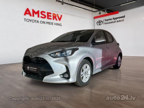 Серый Тойота Ярис 2025 в Пярну, объемом двигателя 1.50 л и пробегом 32 тыс. км за 21390 €, фото 1 на AUTOMOTO.COM.LV