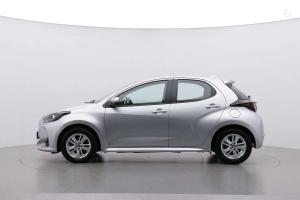 Grey Toyota Yaris 2025 in Vilnius, with an engine capacity of 1.49 L and mileage of 34 thousand km for 19990 €, photo 5 on AUTOMOTO.COM.LV