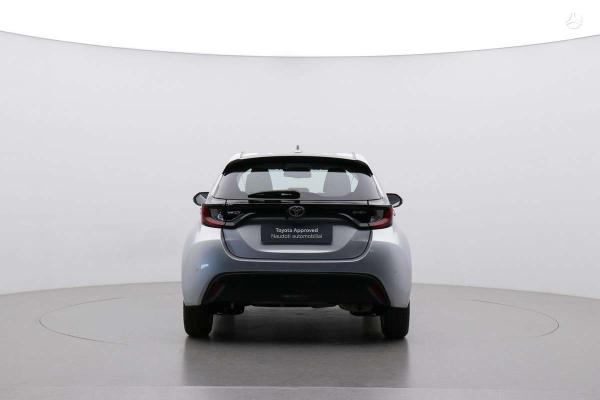 Pelēks Toyota Yaris 2025 Viļņa, ar dzinēja tilpumu 1.49 L un nobraukumu 34 tūkst. km par 19990 €, foto 6 vietnē AUTOMOTO.COM.LV