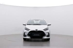 Grey Toyota Yaris 2025 in Vilnius, with an engine capacity of 1.49 L and mileage of 34 thousand km for 19990 €, photo 7 on AUTOMOTO.COM.LV