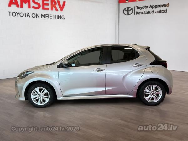 Серый Тойота Ярис 2025 в Пярну, объемом двигателя 1.50 л и пробегом 29 тыс. км за 21390 €, фото 4 на AUTOMOTO.COM.LV