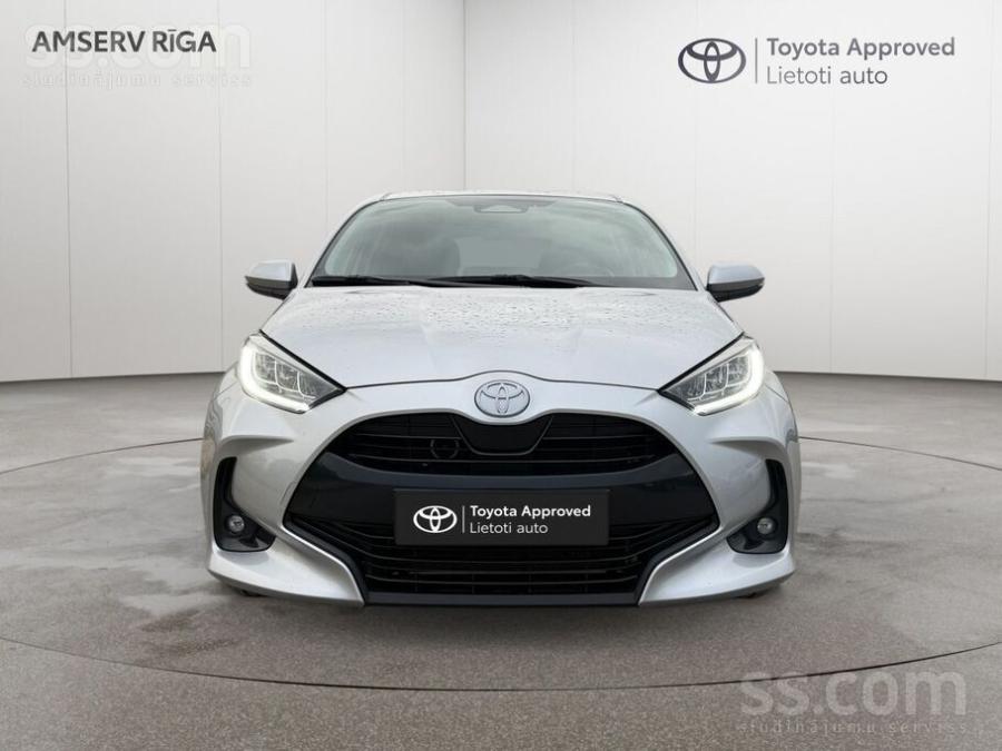 Pelēks Toyota Yaris 2025 Rīga, ar dzinēja tilpumu 1.50 L un nobraukumu 40 tūkst. km par 20700 €, foto 11 vietnē AUTOMOTO.COM.LV